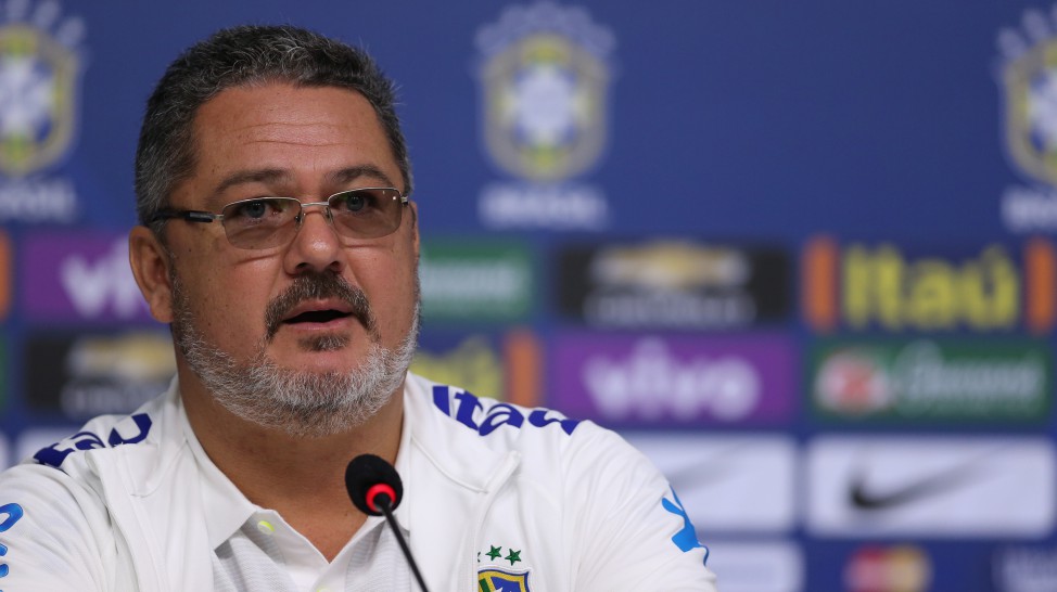 A CBF foi ingrata com Micale? - UOL Esporte