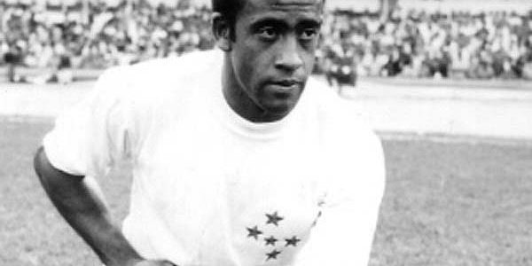 Dirceu Lopes: 75 anos do maior camisa 10 da história do Cruzeiro! - UOL ...